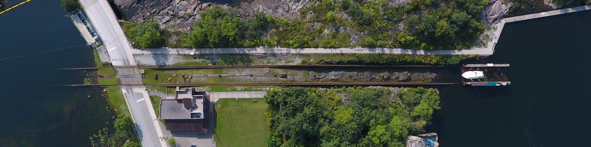 Lock 44 - Big Chute marine railway - Trent-Severn Waterway National ...